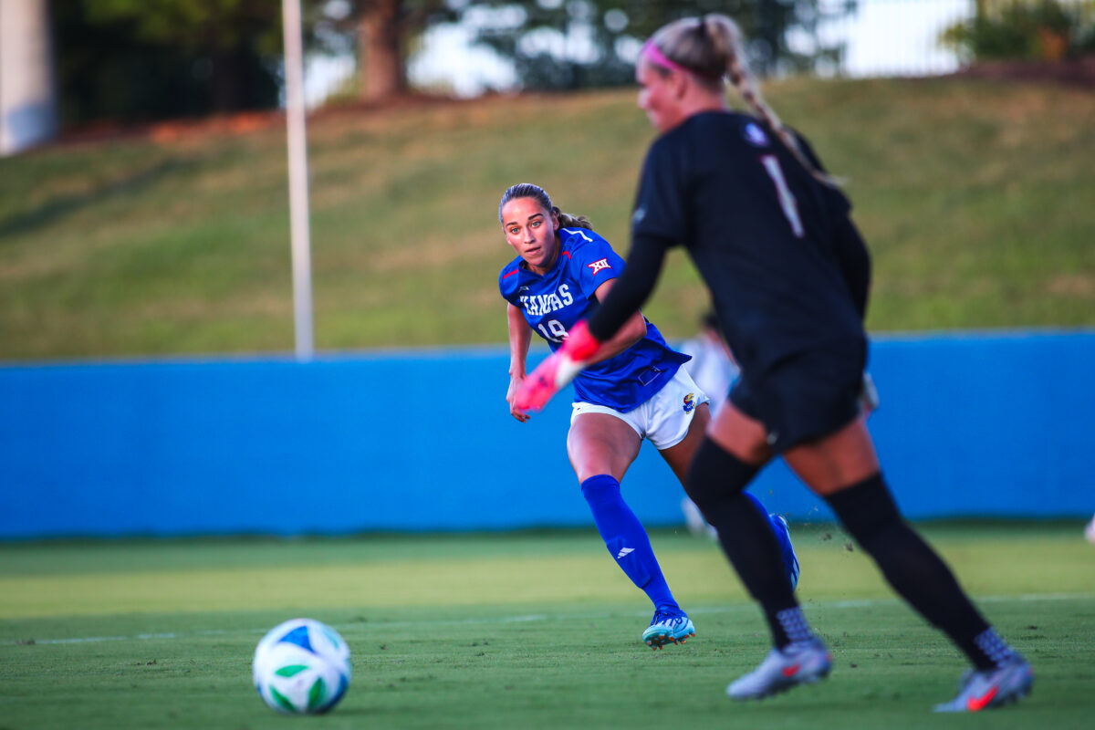 KU soccer holds No. 2 Florida State to 1-1 draw at Rock Chalk Park - KU ...